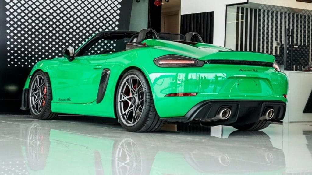 Porsche 718 Spyder GT4 RS 2024 for Sale in UAE | Best Price